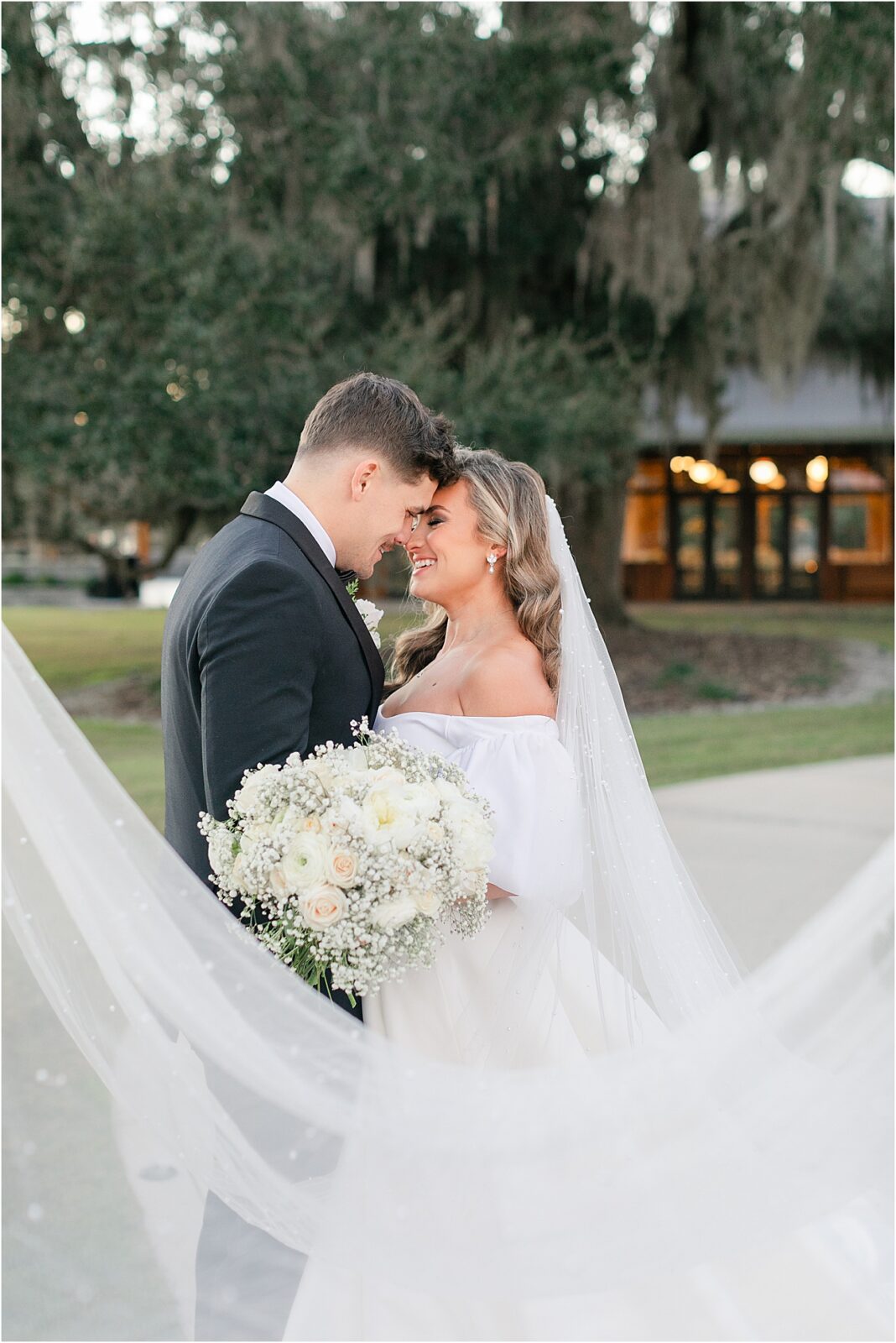 Lexie & Justin’s Coastal Engagement at Washington Oaks State Park ...